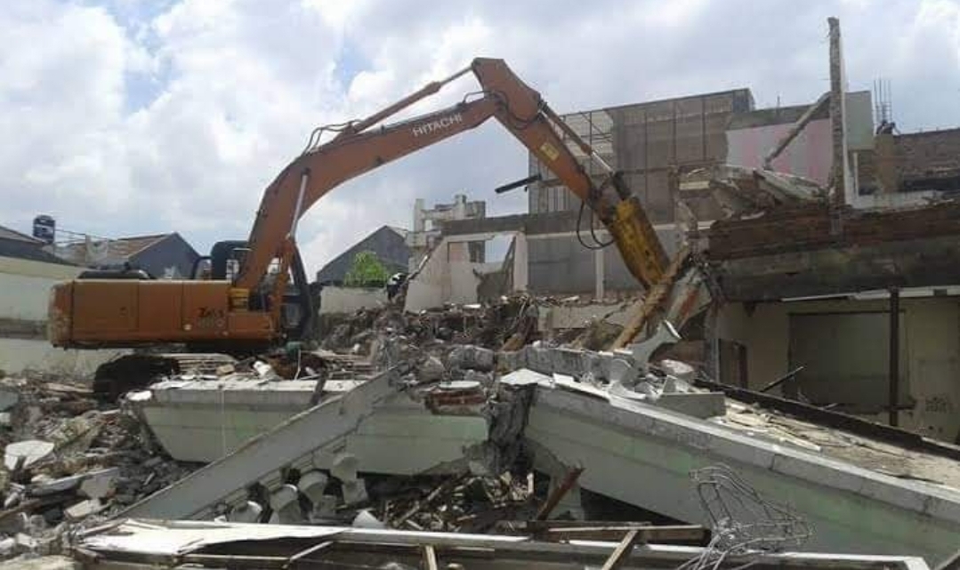 Pembeli Bangunan Tua Jakarta-Beli Bongkaran Rumah Tua